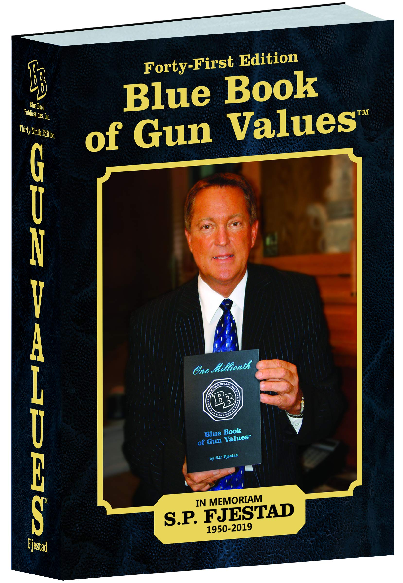 Amazon.com: 41st Edition Blue Book of Gun Values: 9781947314177: Blue ...