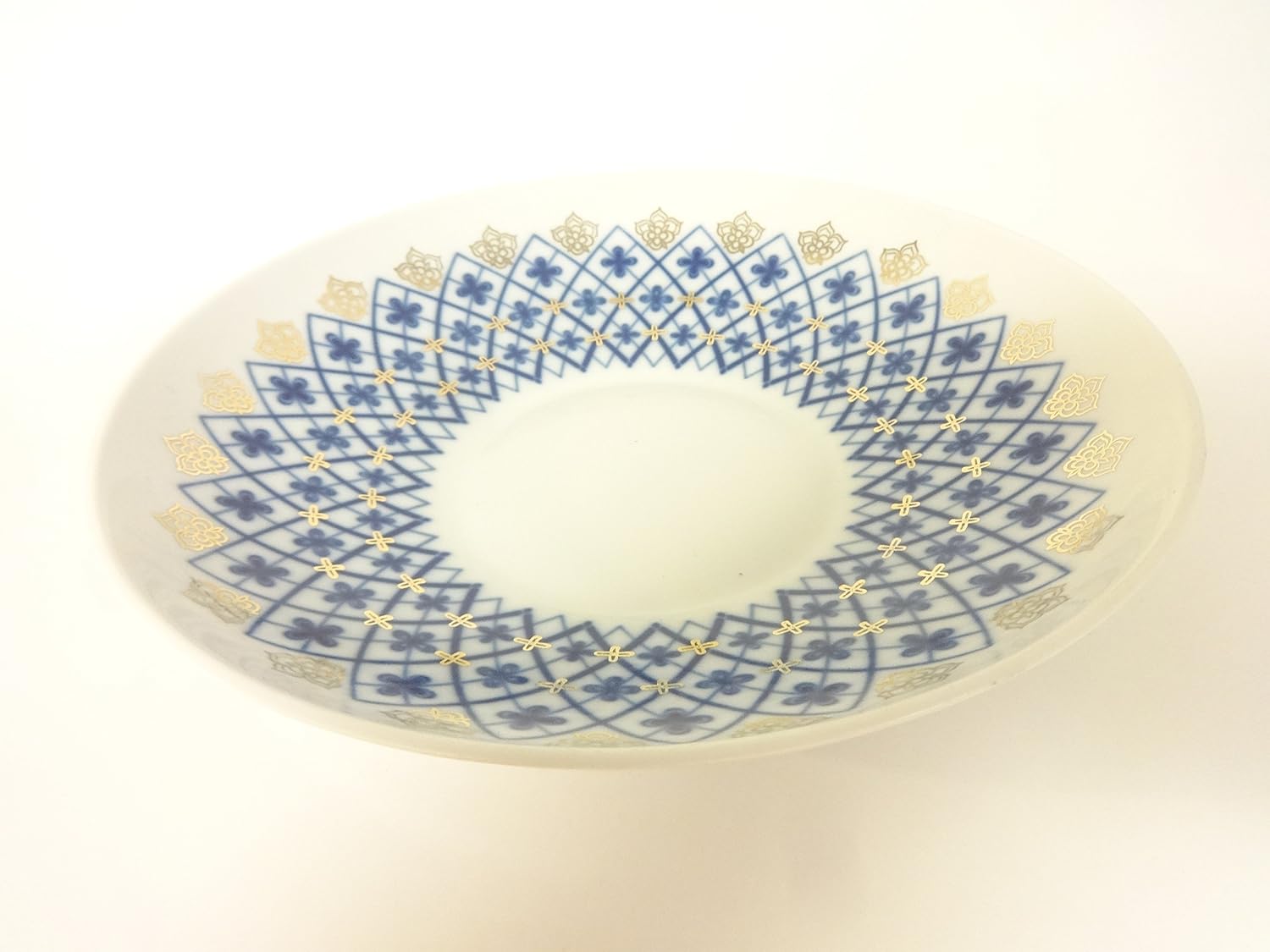 Amazon.com: Lomonosov Snowflake Cake Plate Porcelain: Home & Kitchen
