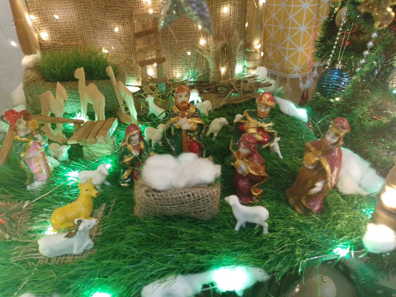 Buy TIED RIBBONS Christmas Nativity Crib Set Baby Jesus for Home ...