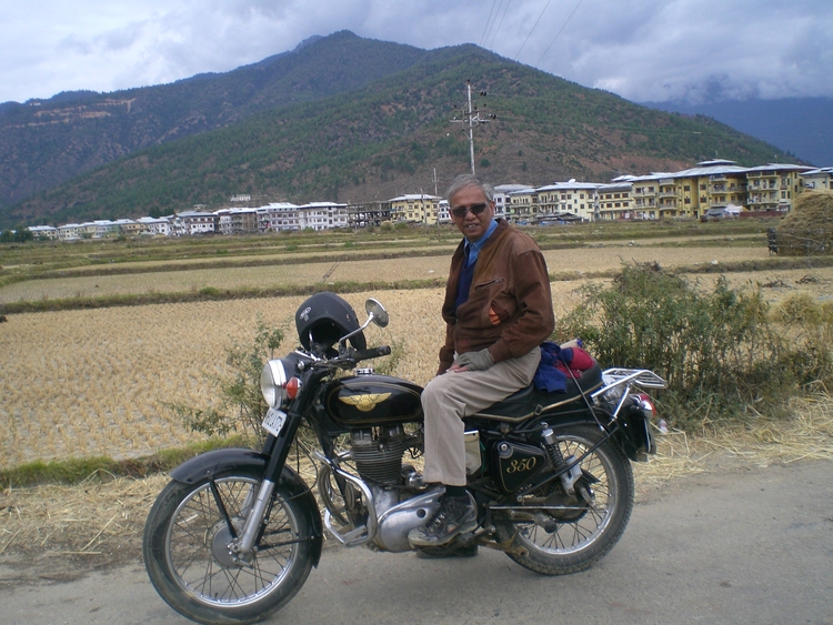 Amazon.in: Ajit Harisinghani: books, biography, latest update