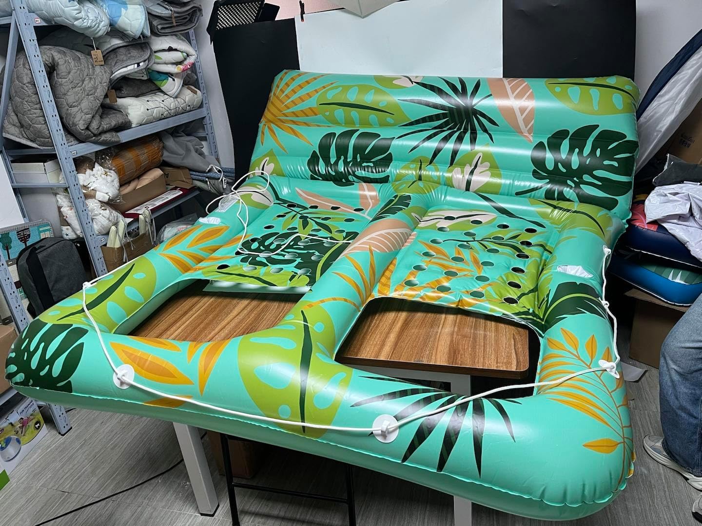 Amazon.com: Deeteck Pool Floats Adult Pool Lounger Float: Inflatable ...