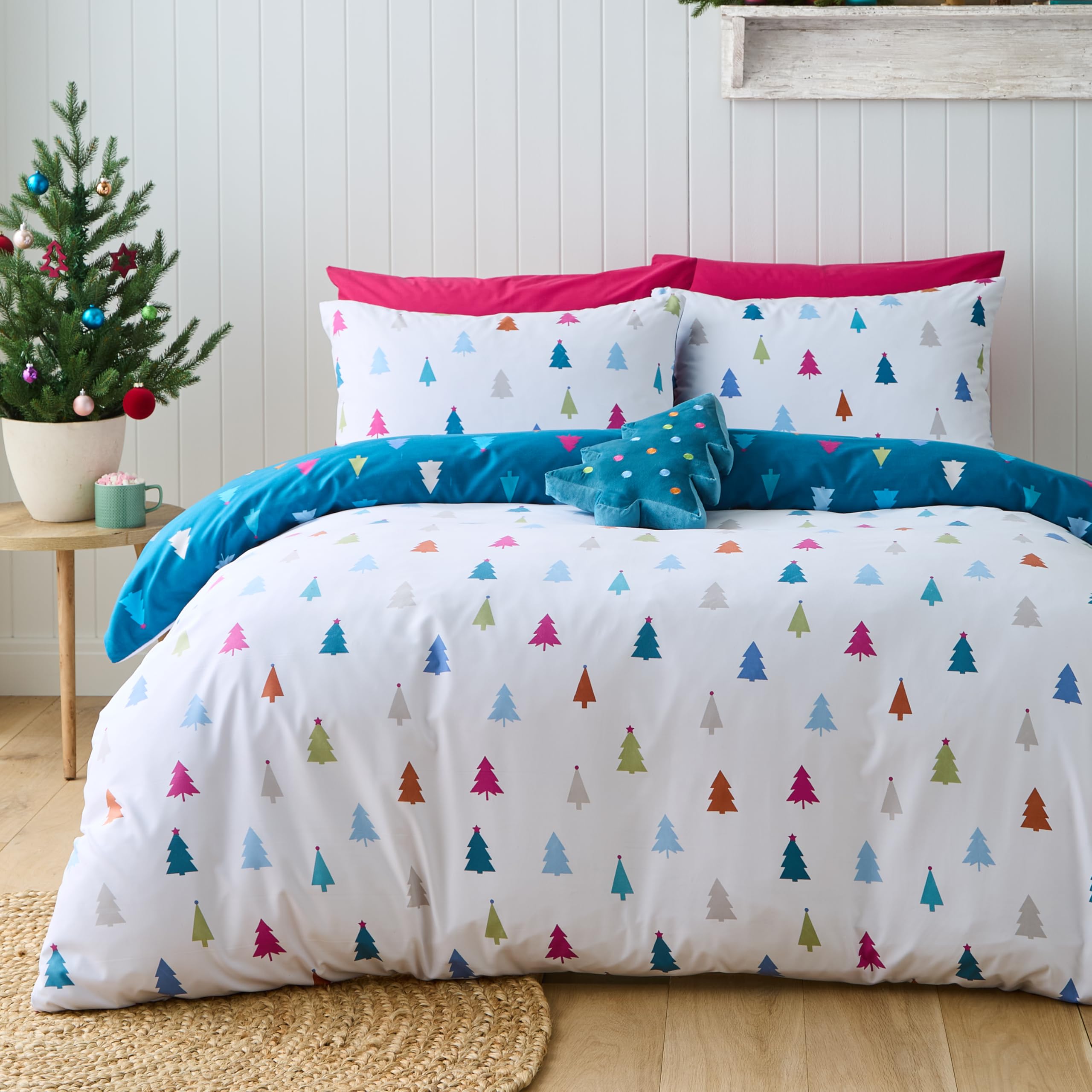 Catherine Lansfield Christmas Tree Soft Microfibre Reversible Single ...