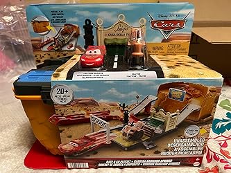 Amazon.com: Mattel Disney and Pixar Cars Track Set with Lightning ...