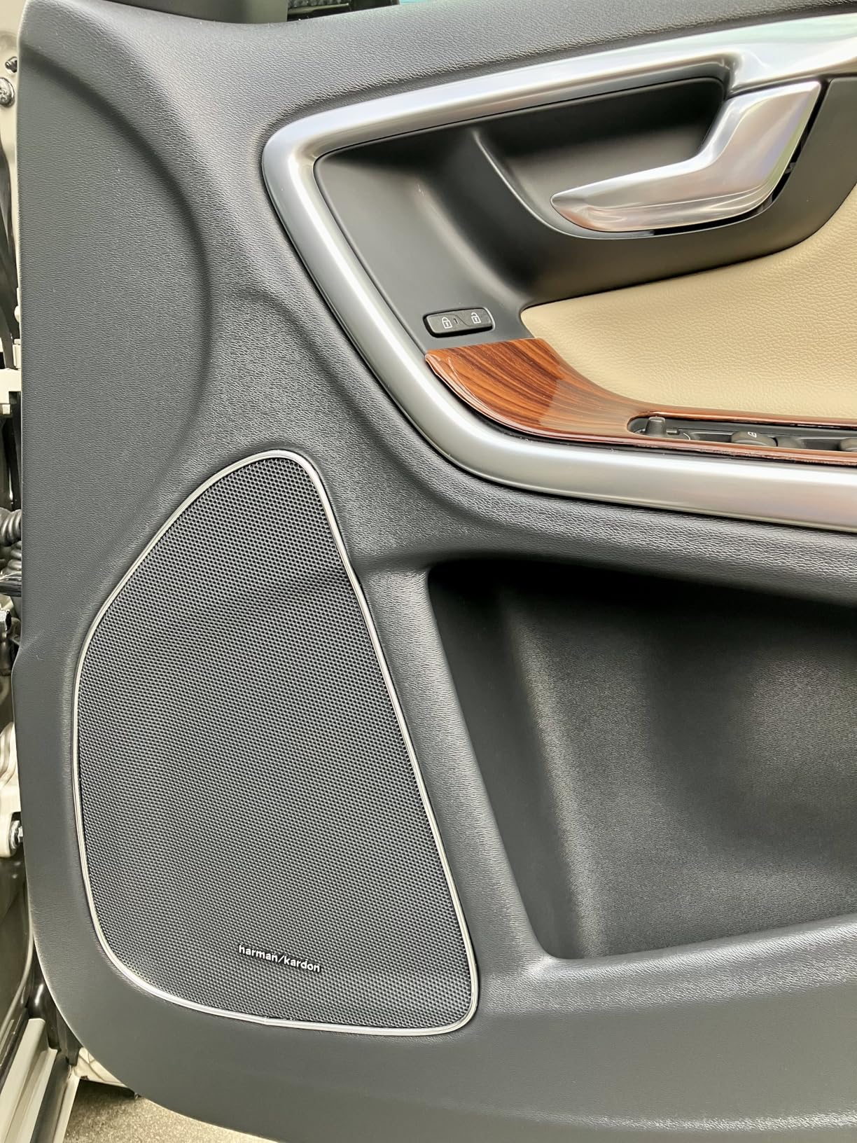 Amazon | prendre インテリアカラーモール 車 内装 メッキ カラー モール メッキモール ドレスアップ カラーライン 隙間 差し込み 汎用 ドア インパネ 5m （シルバー ...