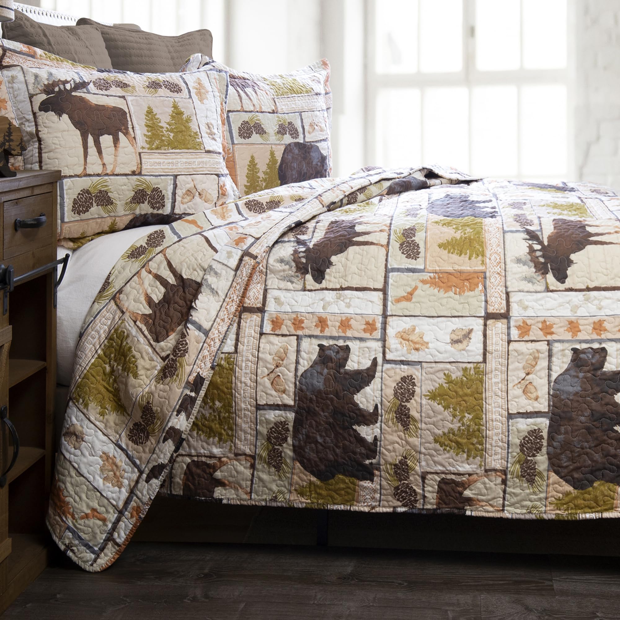 Amazon.com: CARSTENS, INC. Rustic Cabin Country Bedding Set, Microfiber ...