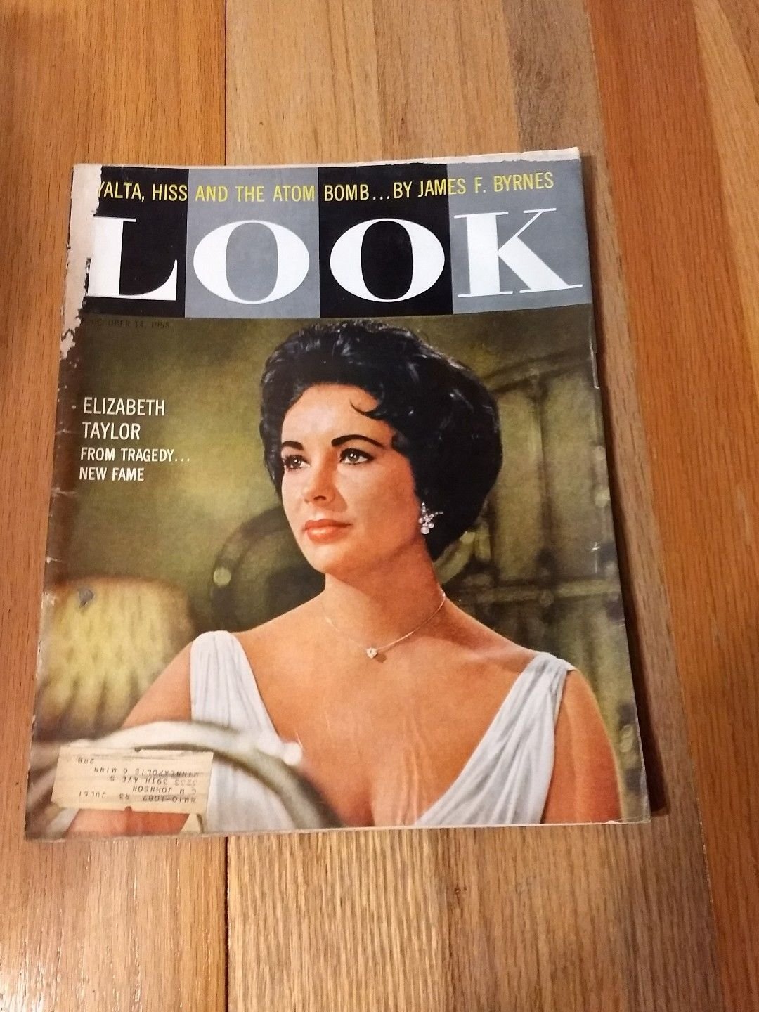 LOOK MAGAZINE OCTOBER 14, 1958: Look: Amazon.com: Books