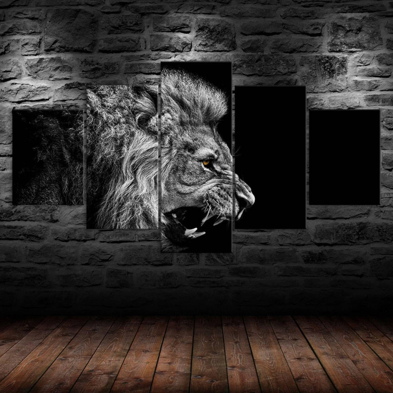 Vista Lateral Del León Rugiente El León Rugiente Está Usando Una