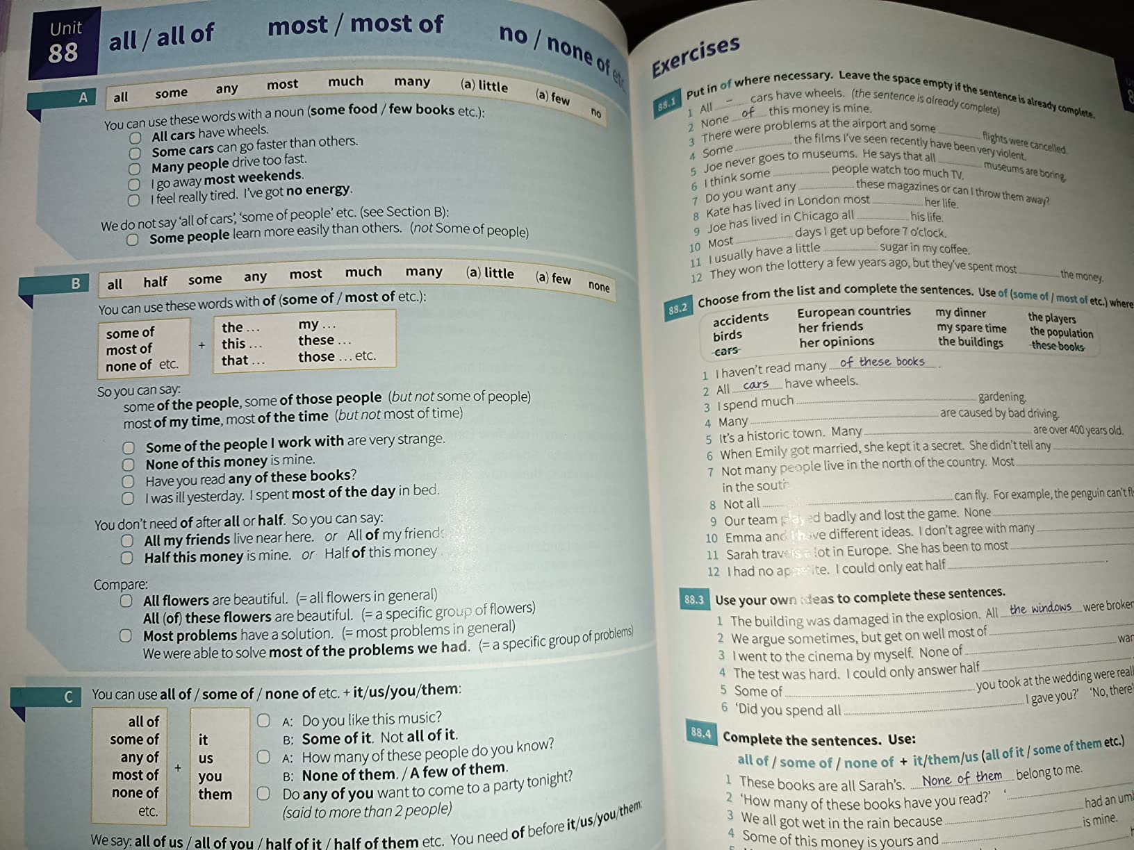 English Grammar in Use Book with Answers: A Self-study Reference and ...