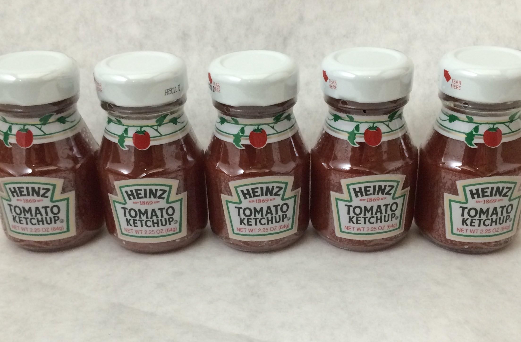 Amazon.com: Heinz Ketchup 2.25 Oz Glass Miniatures - (5) Bottles