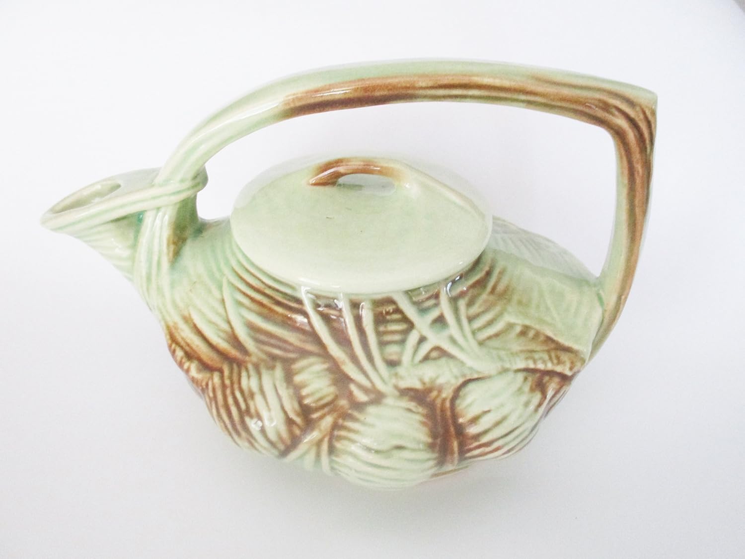 Amazon.com | Antique McCoy Green ?Pinecone Teapot: Teapots