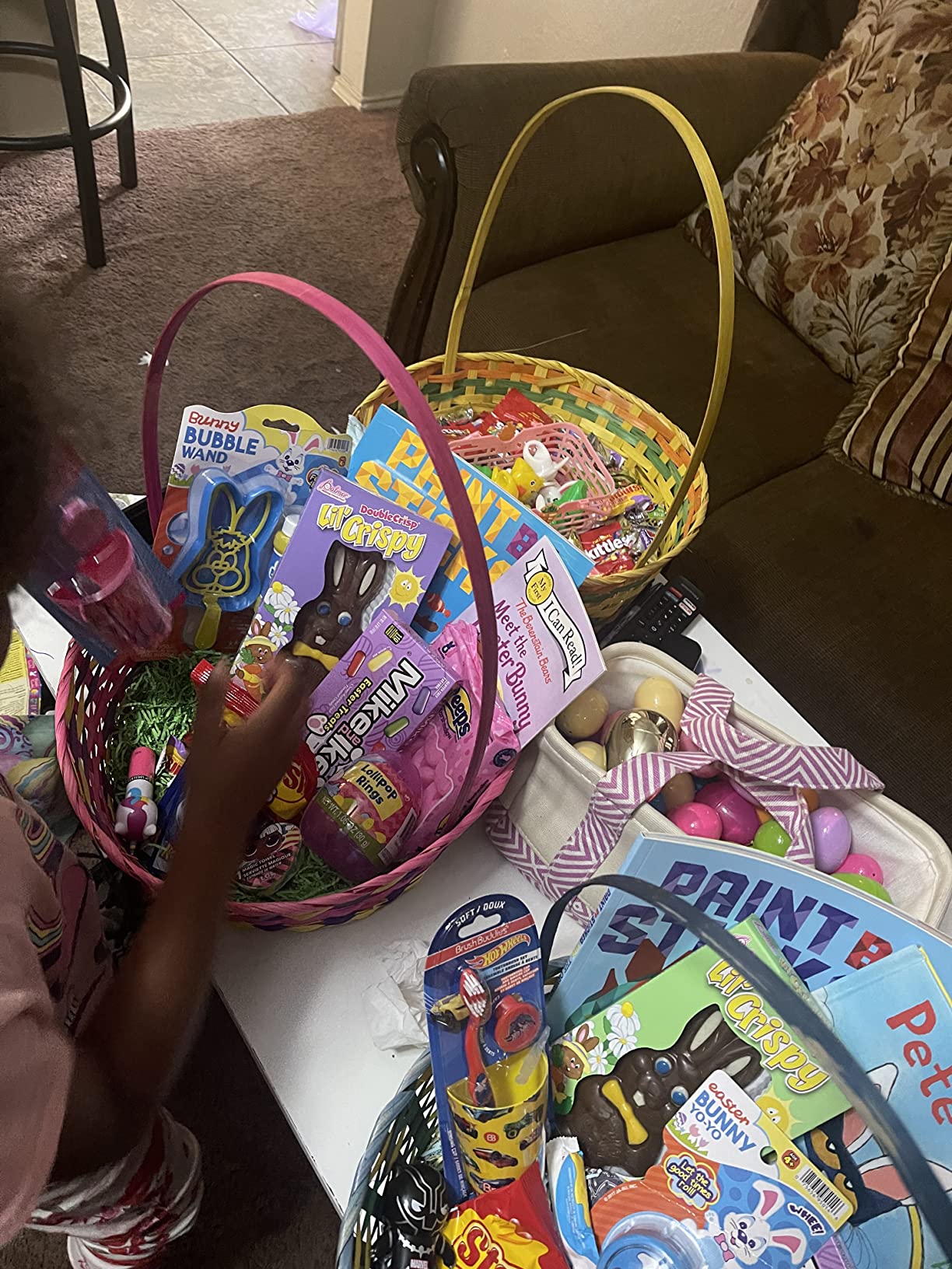 Amazon.com: The Berenstain Bears Meet the Easter Bunny: An Easter And ...