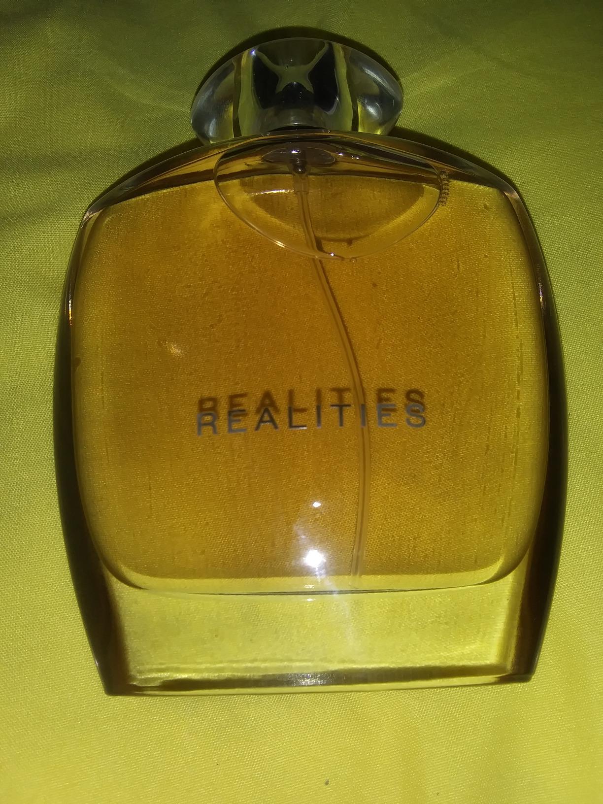 Amazon.com : REALITIES (NEW) by Liz Claiborne EAU DE PARFUM SPRAY 3.4 ...