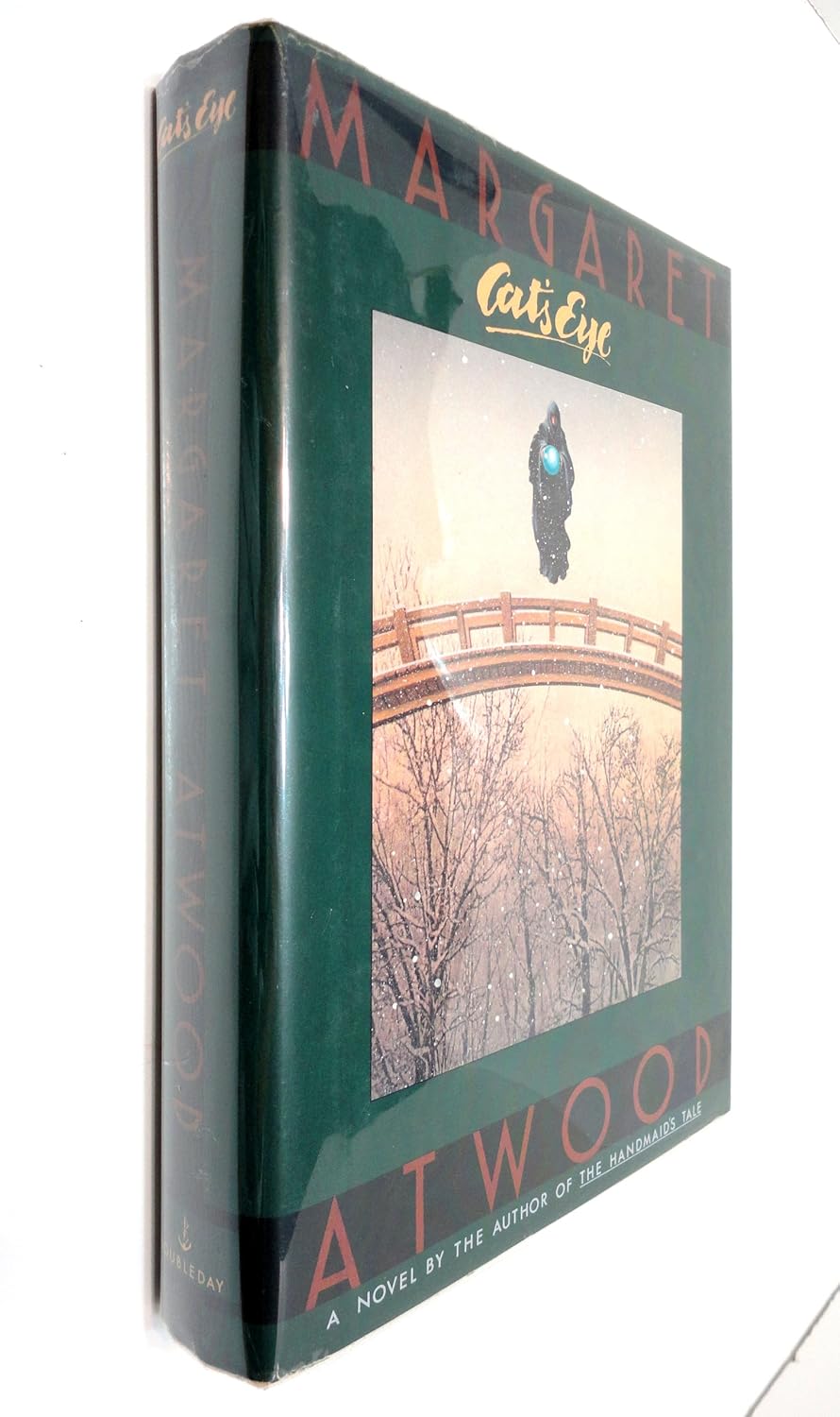 Amazon.com: Cat's Eye: 9780385260077: Atwood, Margaret: Books