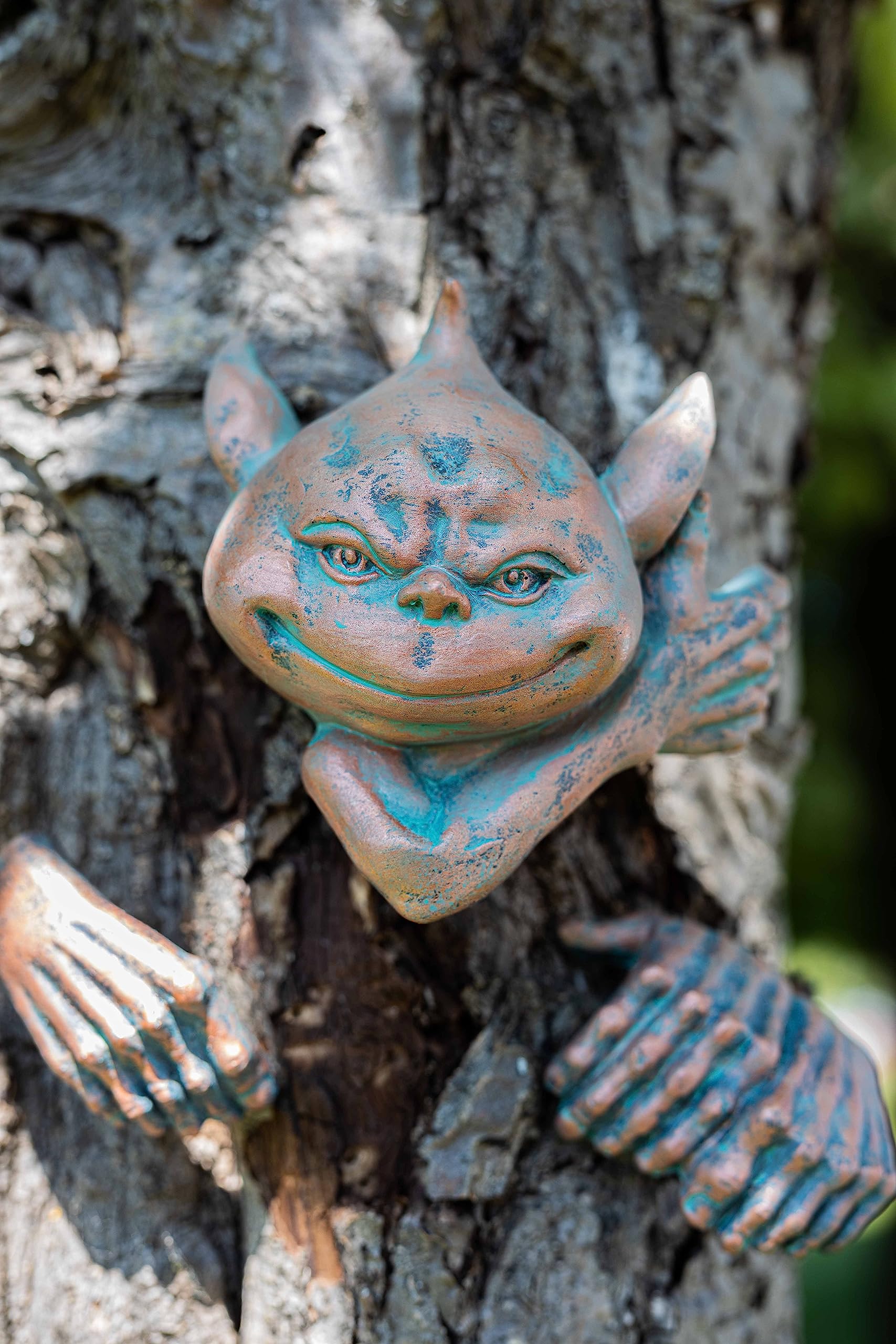 Garden Mile Unique Outdoor Decoration Tree Hugger Goblin Elf Tree ...