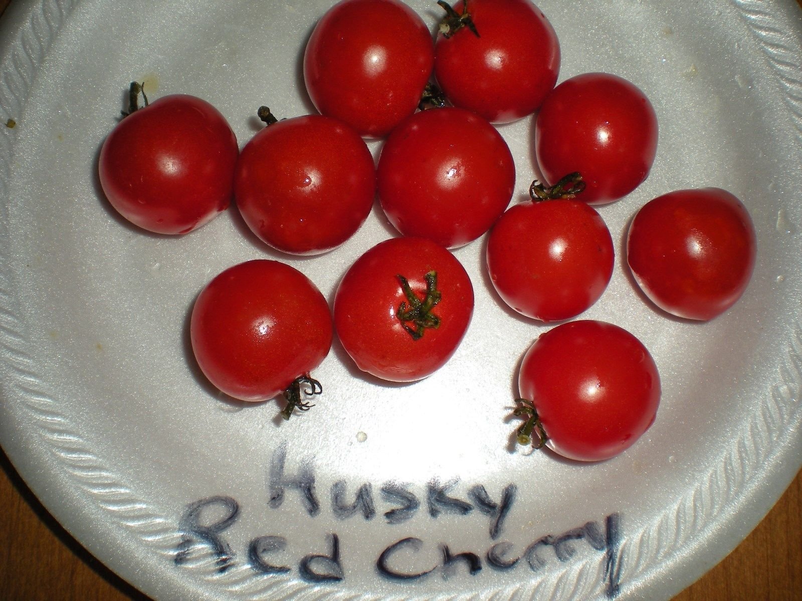 Amazon.com : Husky Red Cherry Tomato! RARE! 20 Seeds! COMB S/H! SEE OUR ...