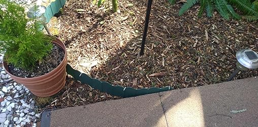 Amazon.com : HIKUIBU Garden Edging Border, 25PCS Plastic Landscape Edging Border No Dig, Garden ...