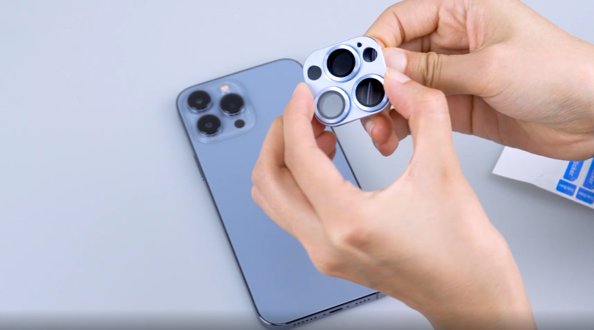 Watch How to Install the Camera Lens Protector on Amazon Live