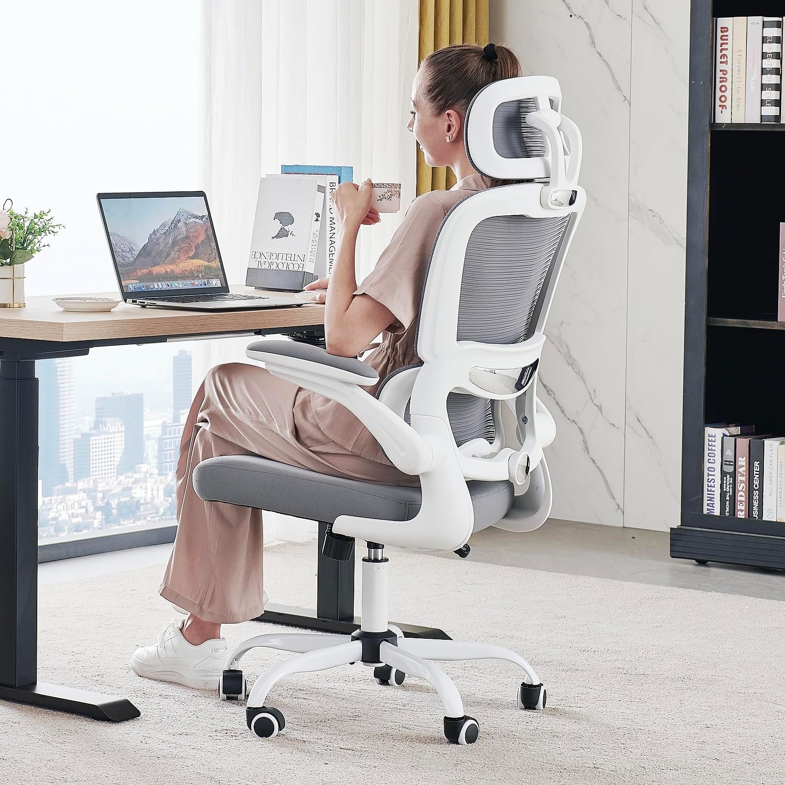 Amazon.com: Hbada Ergonomic Office Chair High Back Desk Chair Recliner ...