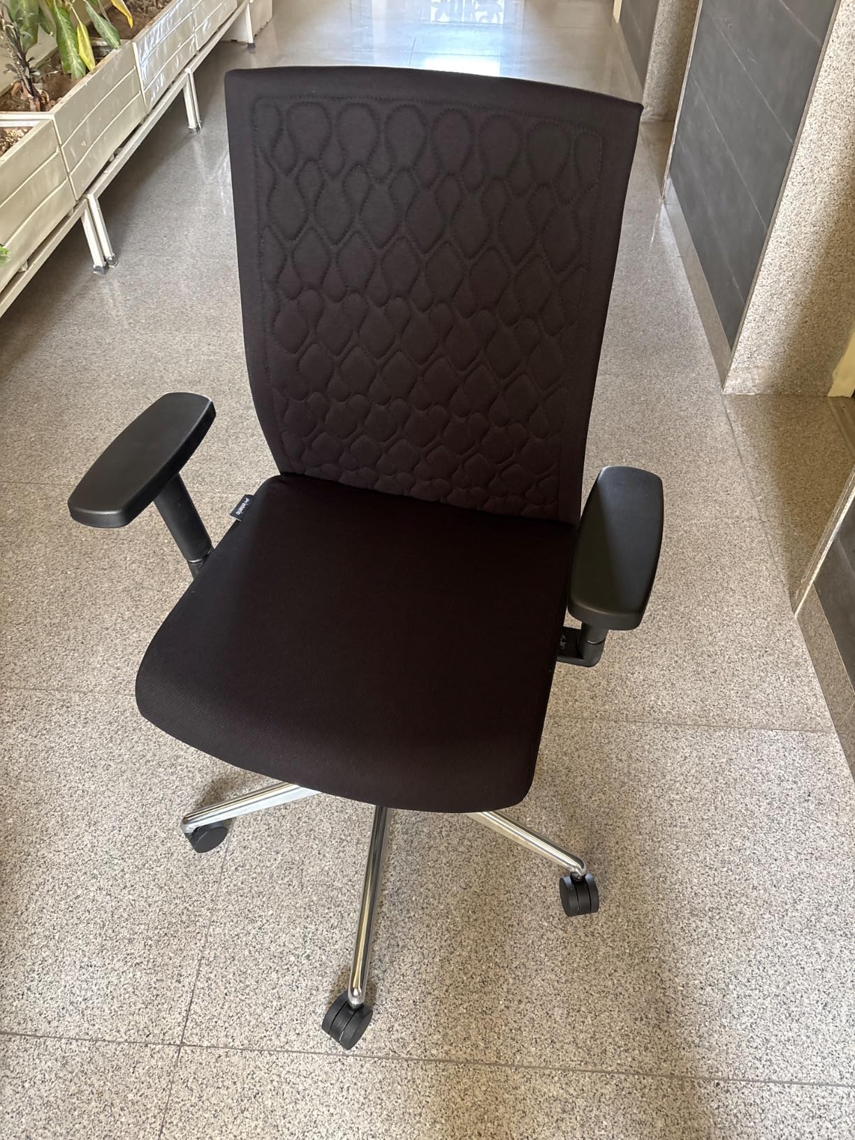GODREJ INTERIO Prime High Back Ergonomic Premium Cushioned Office Chair ...