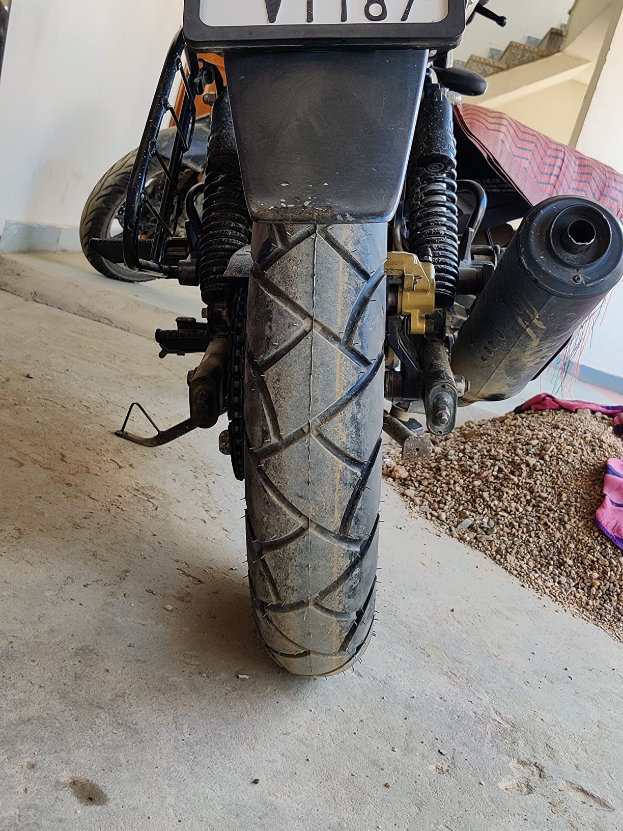 JK TYRE Blaze Ryder BR41 120/80 -17 Tubeless Bike Tyre, Rear : Amazon ...