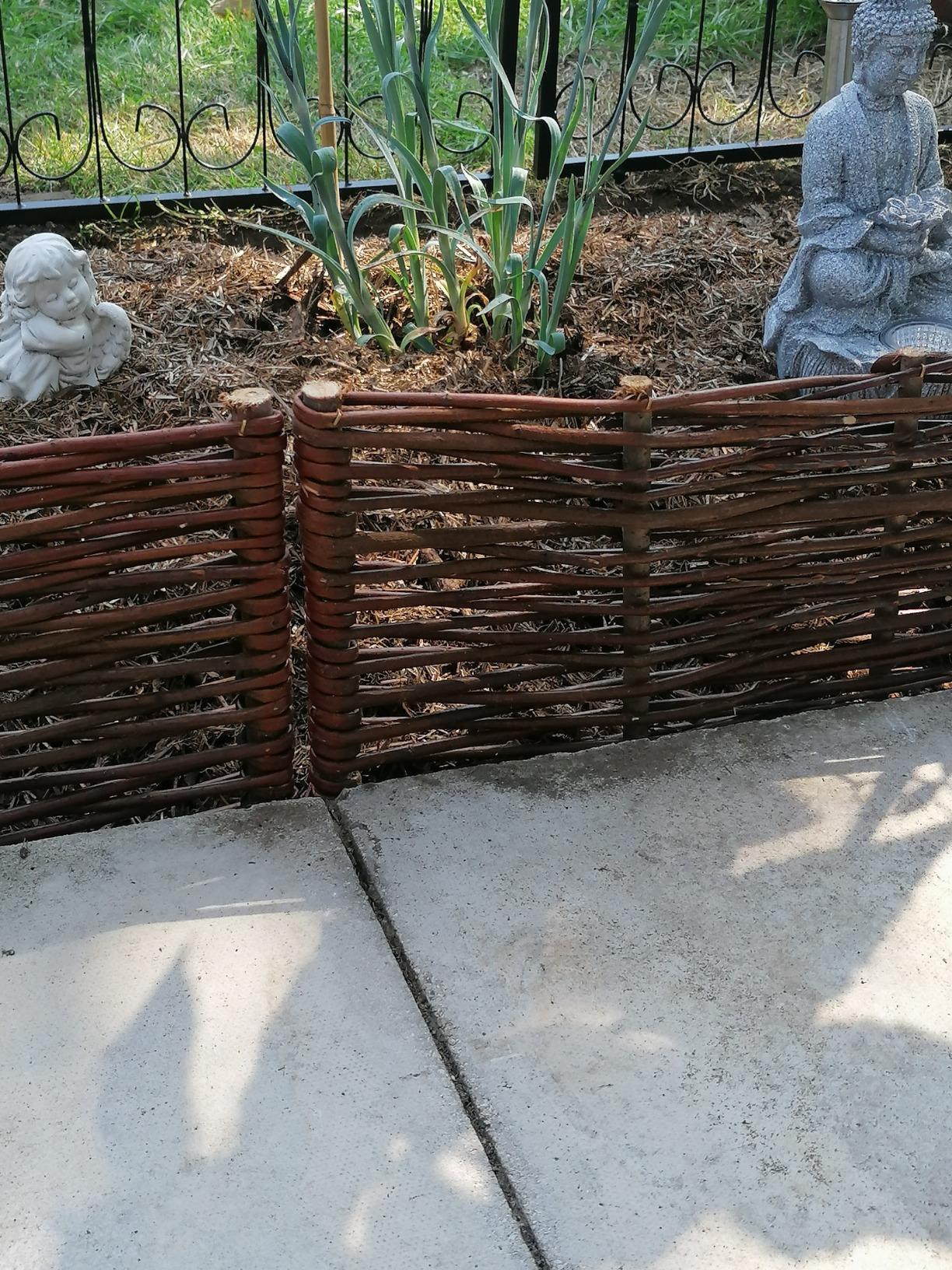 Willow Wicker Lawn Edging Fence (Large (120cm)) : Amazon.co.uk: Garden