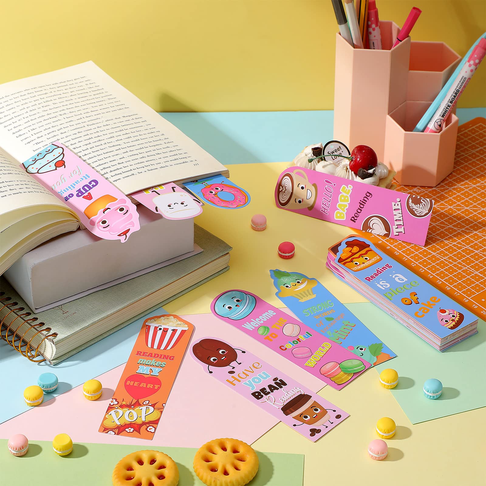 Snapklik.com : 60 Pieces Dessert Scented Bookmarks Kids Bulk Scratch ...