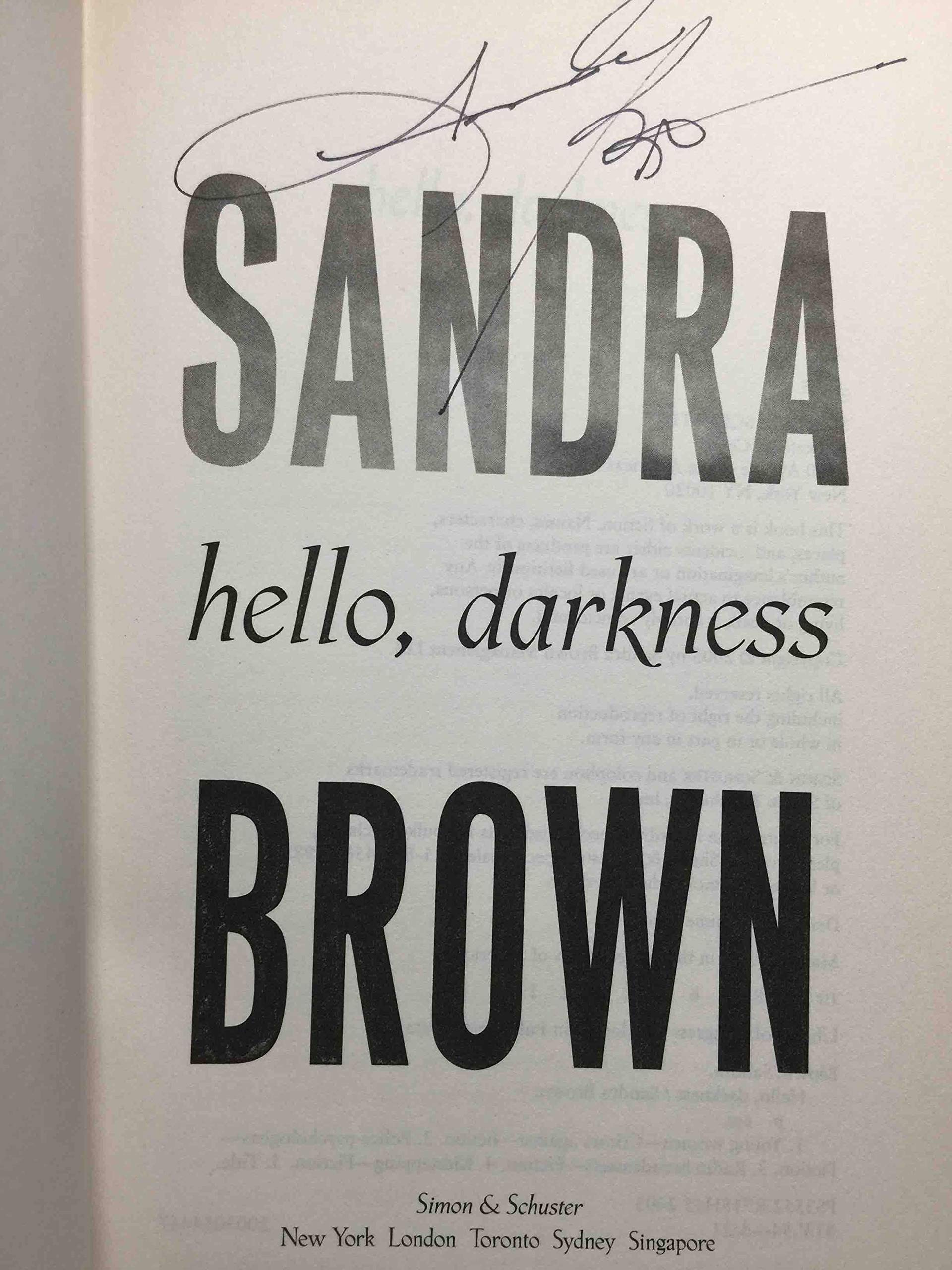 Amazon.com: Hello, Darkness: 9780743245524: Brown, Sandra: Books