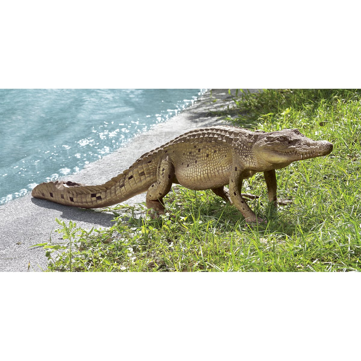 Snapklik.com : Design Toscano The Grand-Scale Wildlife Animal ...