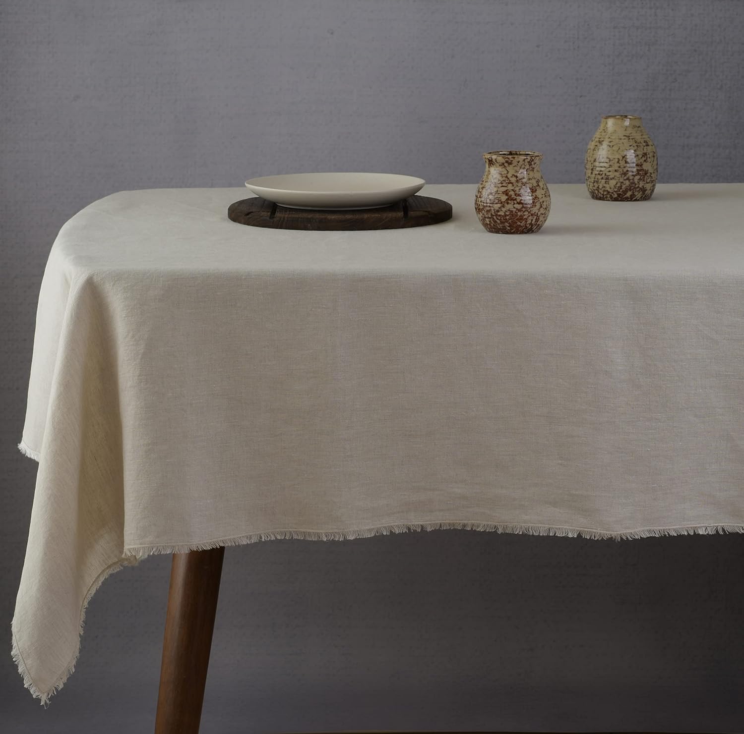 Amazon.com: Linkslove Home 100% Pure Linen Tablecloths with Fringe for ...