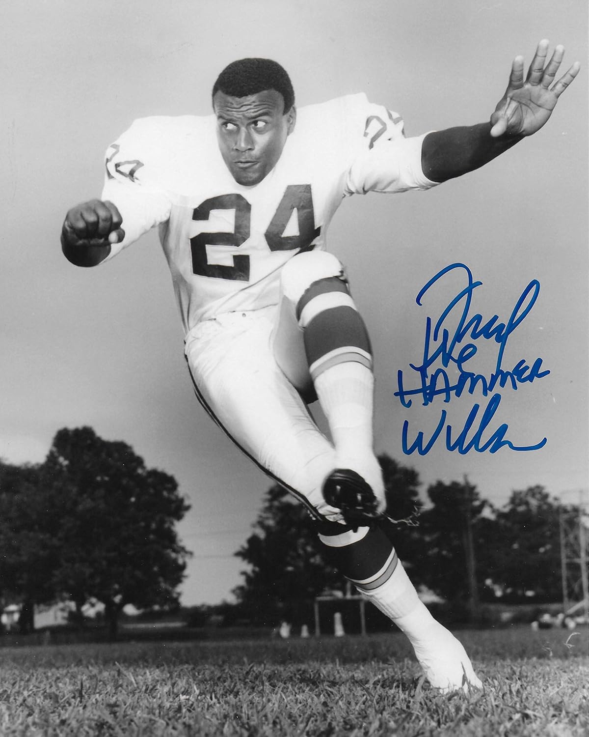 Fred Williamson 8X10 photo at Amazon's Entertainment Collectibles Store