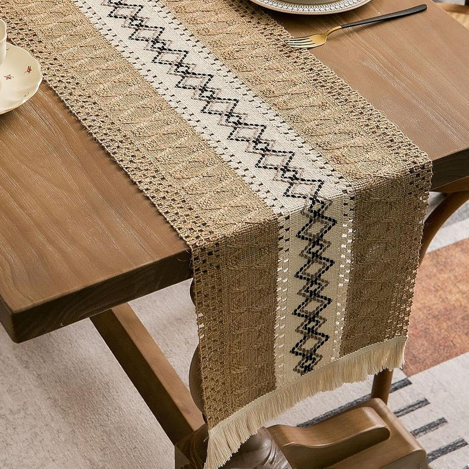 Amazon.com: Waindark Boho Farmhouse Macrame Table Runner, Tassel Rustic ...