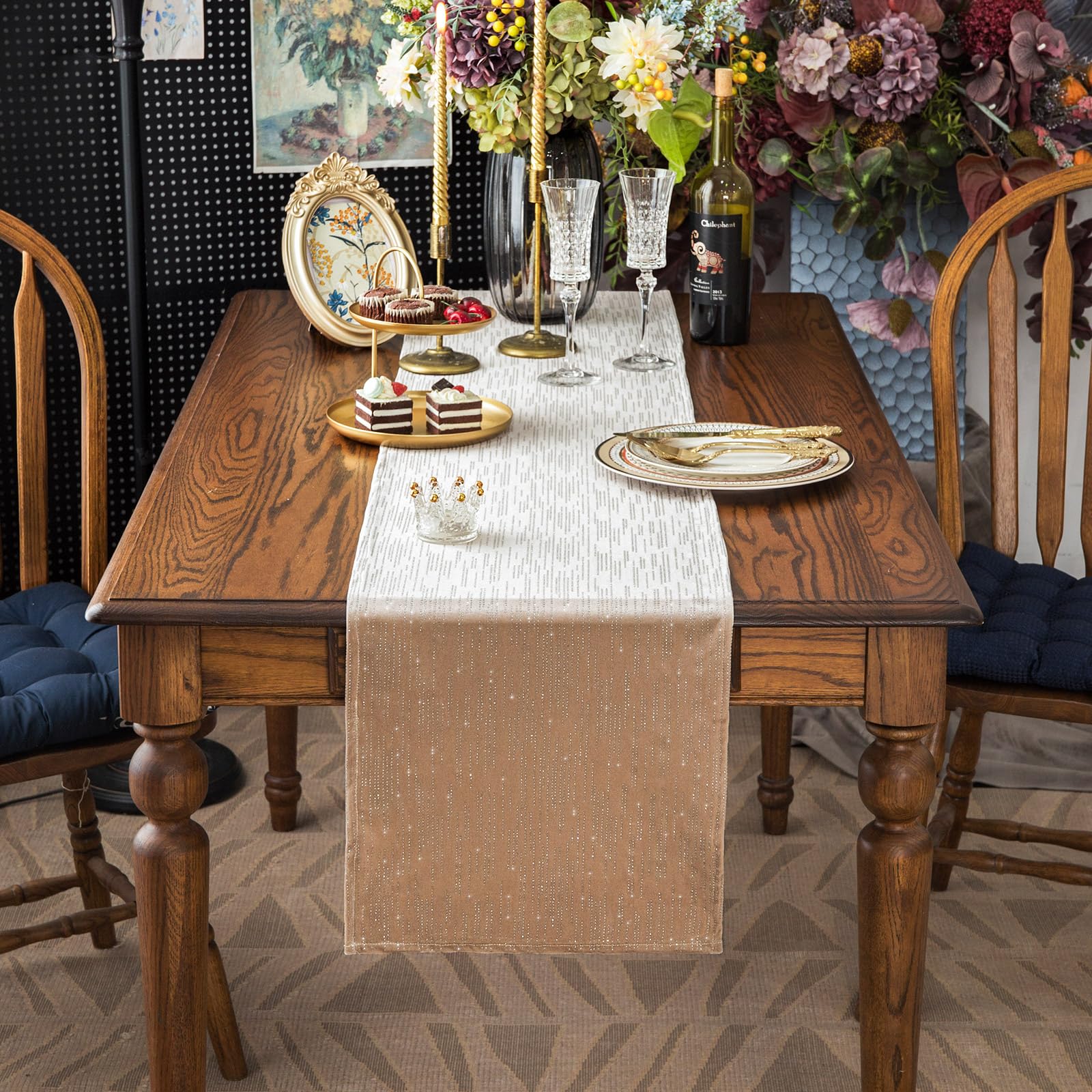 Amazon.com: Luxurious Bling Bling Rhinestones Sparkly Glam Table Runner ...