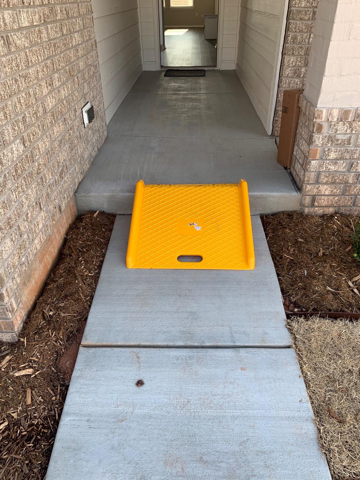 Amazon.com: OxGord Curb Ramp- Heavy Duty 1000 Lbs Weight Capacity ...