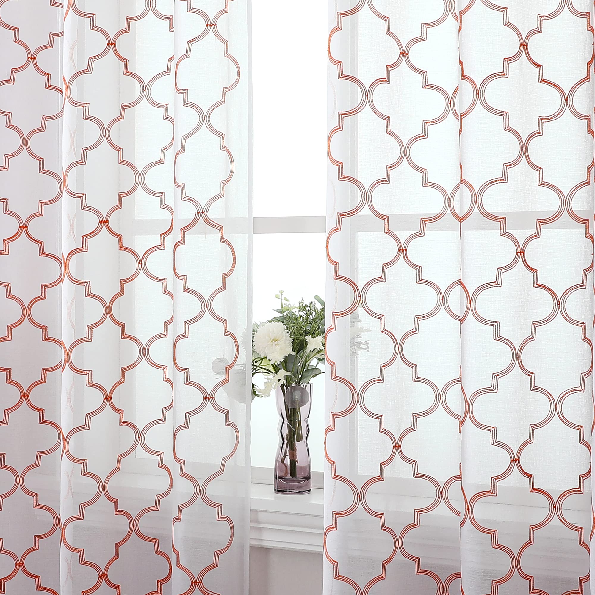 Coral Quatrefoil Pattern