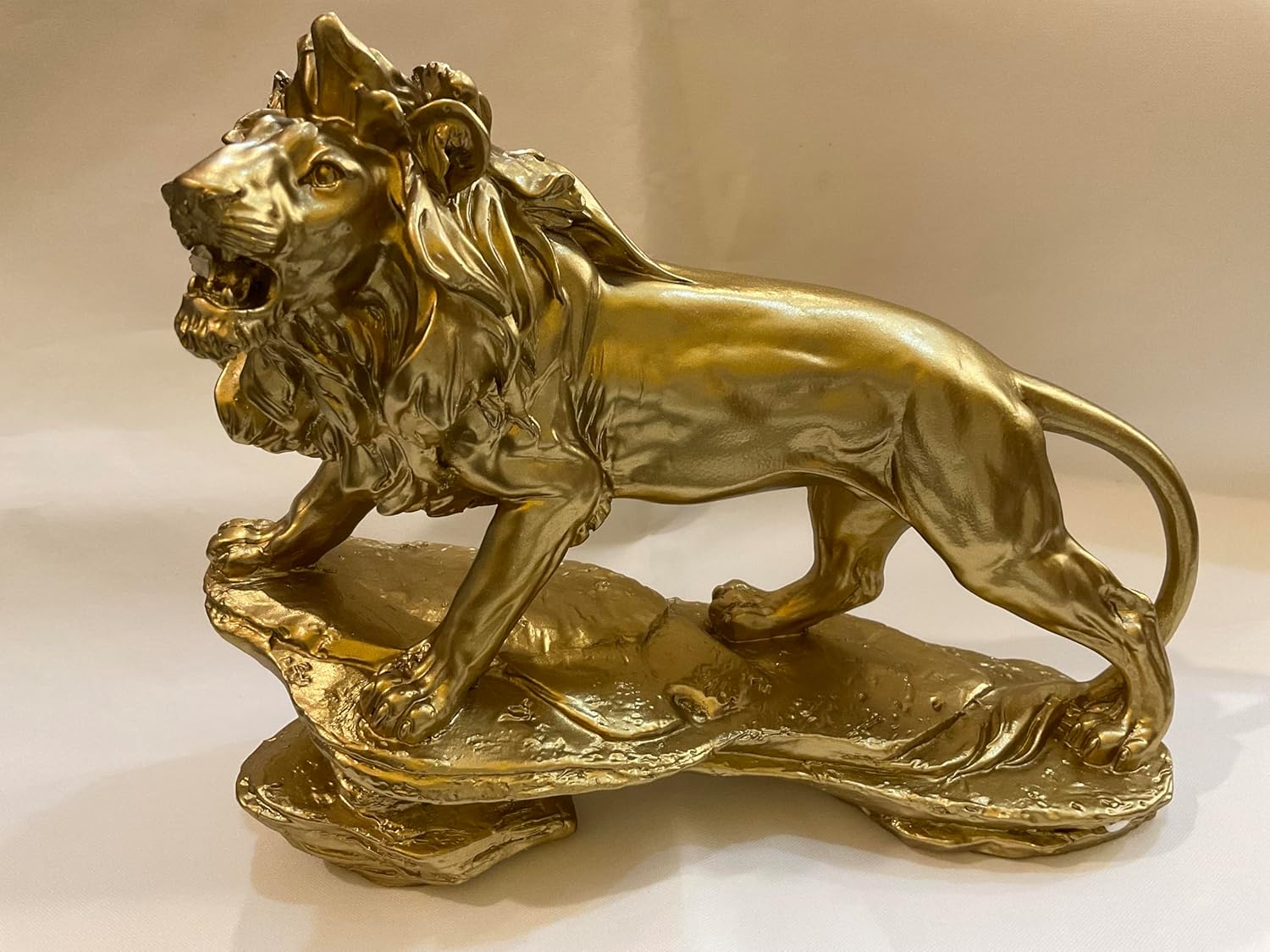 Amazon.com: HealthEmpireLLC Golden Bronze Resin Lion Statue – 8 x 7 x 3 ...