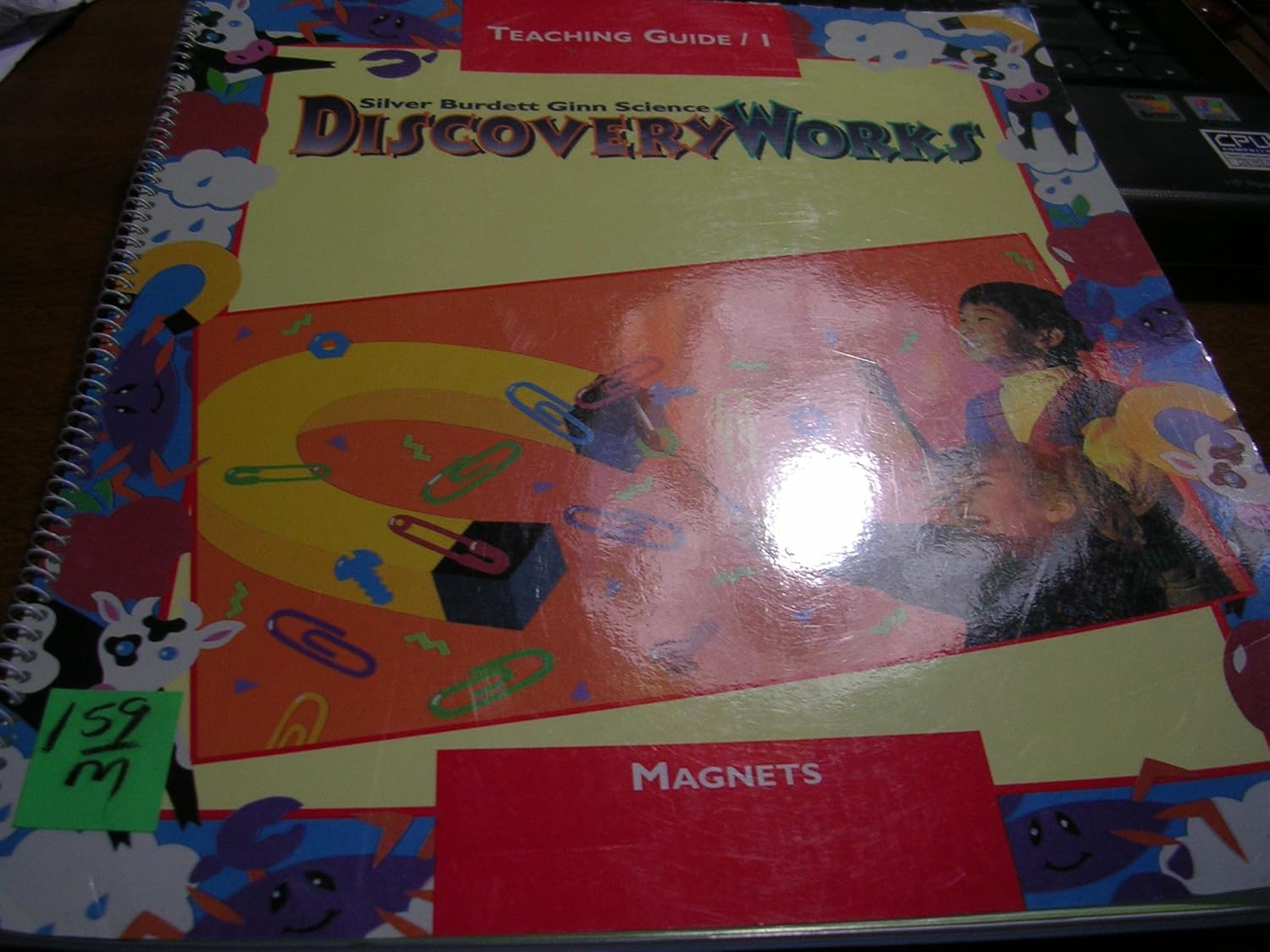 Discovery Works: Magnet (Teaching Guide/1) (Silver Burdett Ginn Science ...