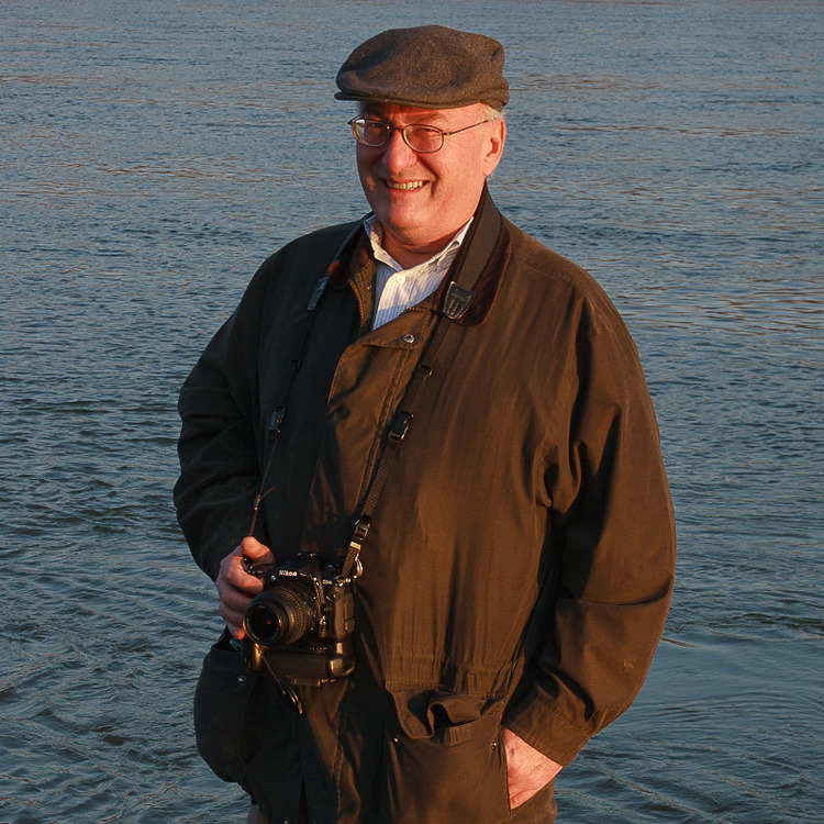 Amazon.com: Mark Scott Abeln: books, biography, latest update