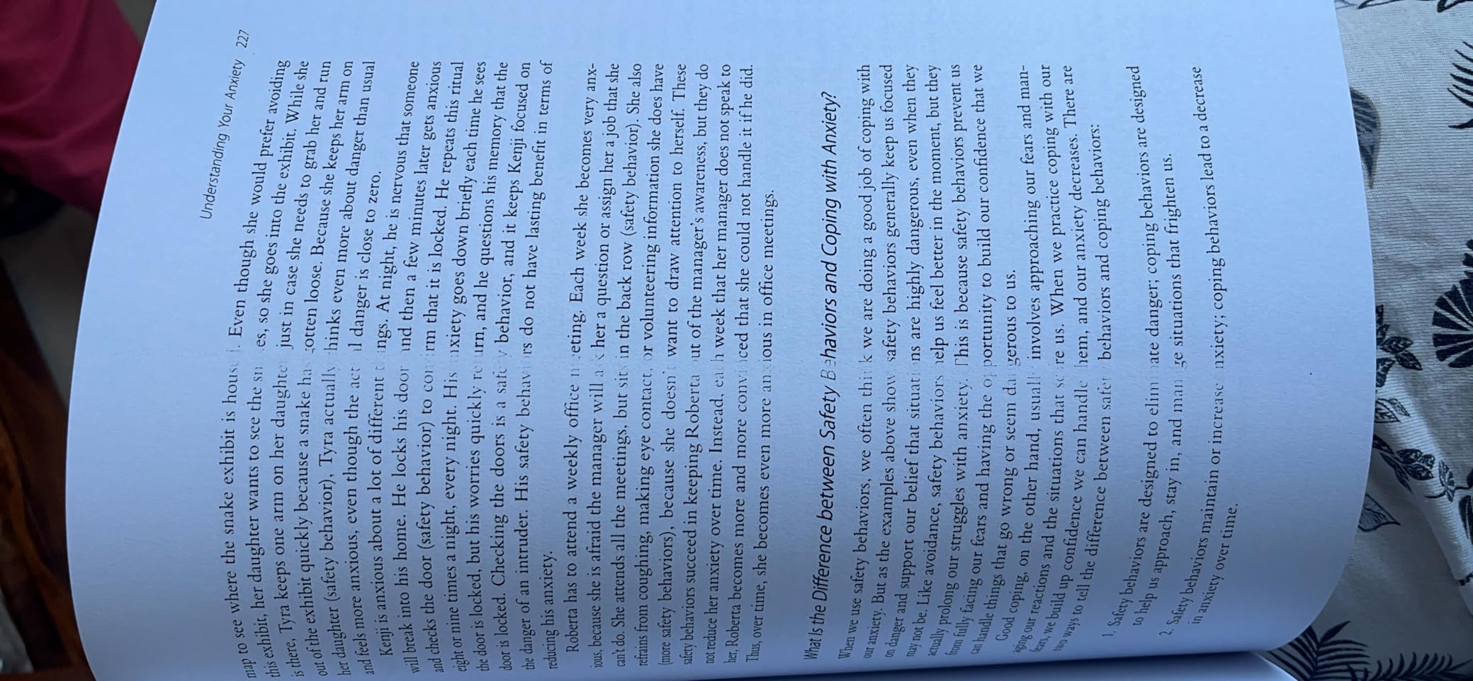 Buy Mind Over Mood: Change How You Feel by Changing the Way You Think ...