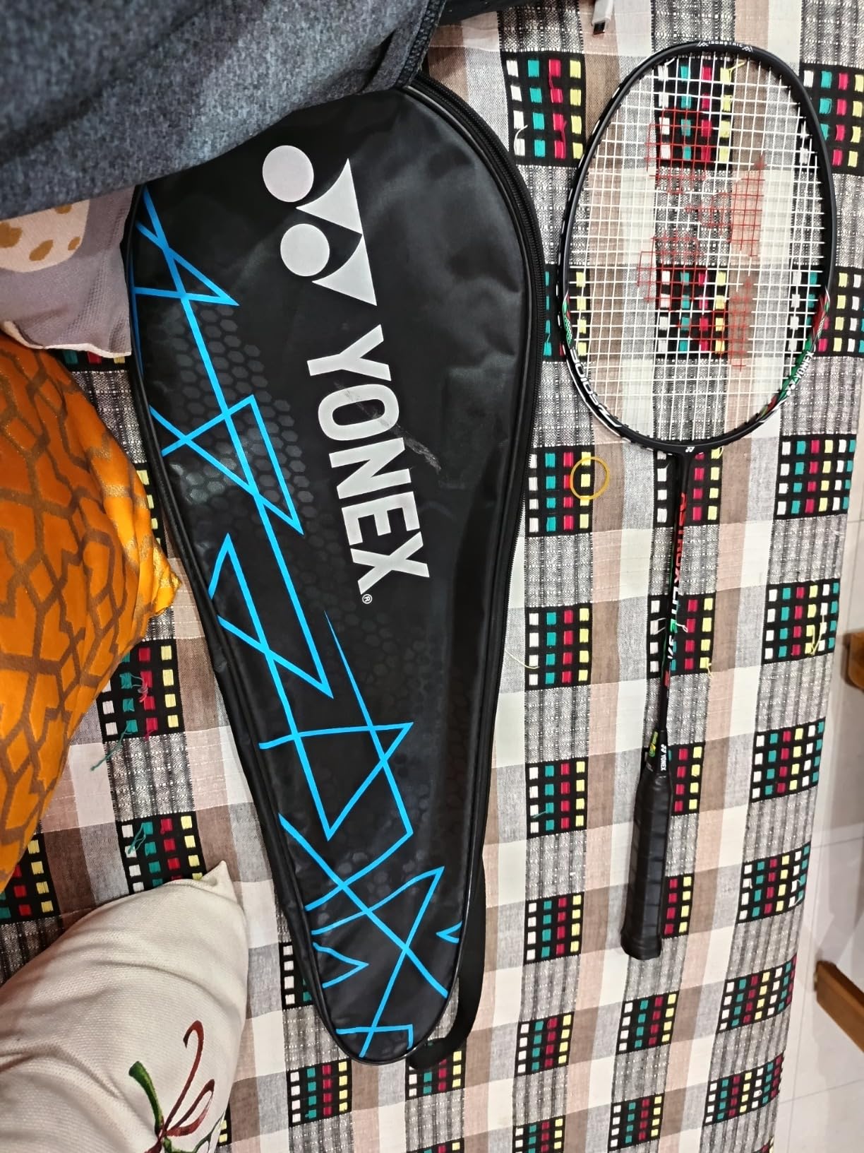 Buy Yonex Badminton Racquet Astrox Lite 37i 5U G4 (Black) Online at Low ...