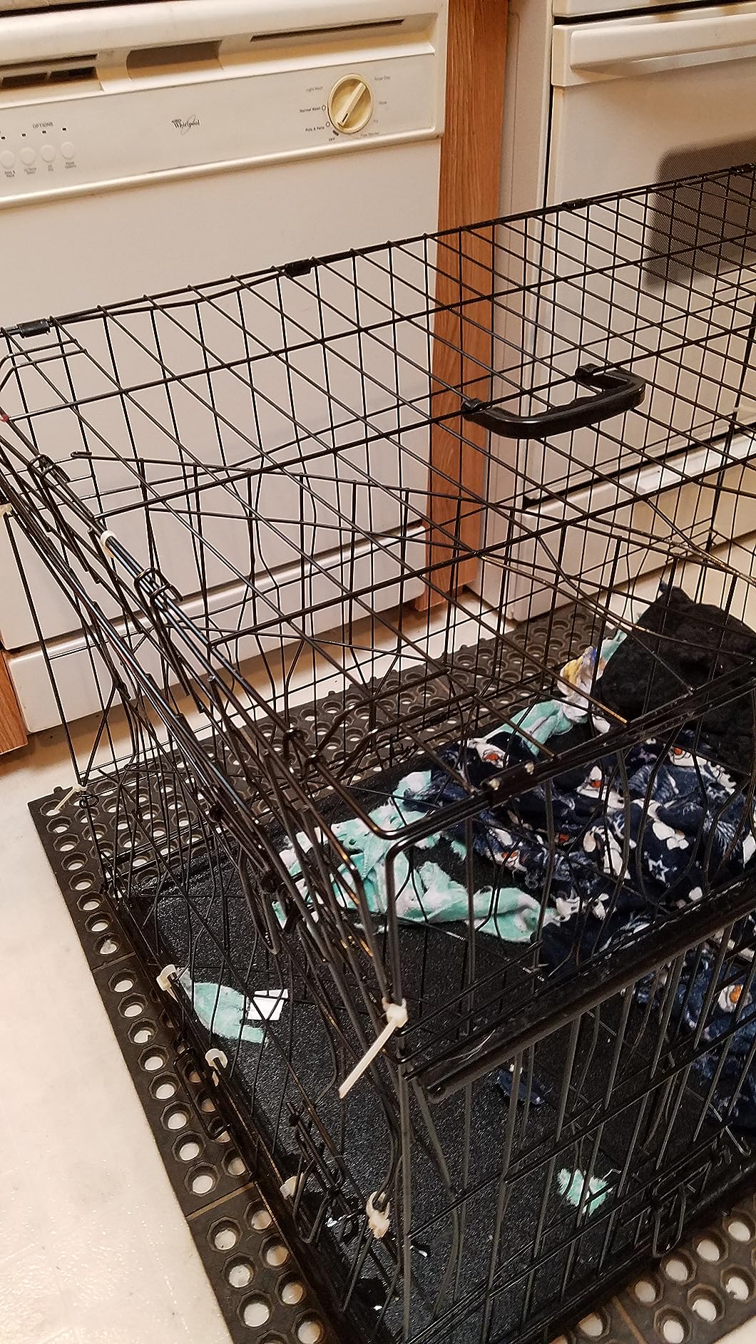 $20/mo - Finance Lucky Dog Slyder Whisper Glide Sliding Door Dog Crate ...