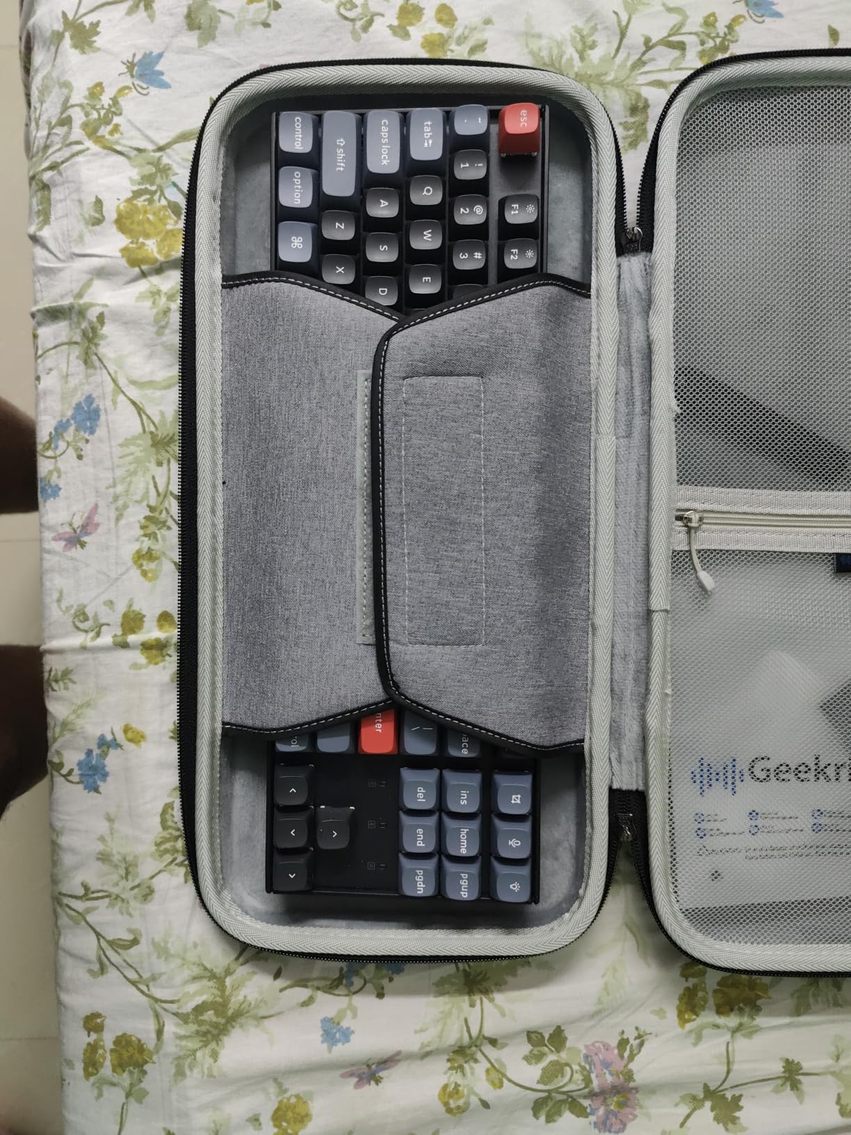 GEEKRIA Tenkeyless TKL Keyboard Case, Hard Shell Travel Carrying Bag ...