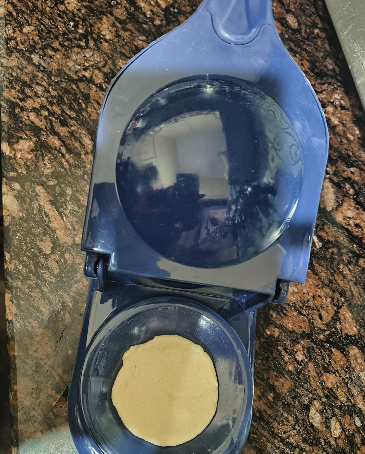 Buy MERCORA 4 in 1 Dumpling Maker Ghughra Momos Maker Machine, Skin ...