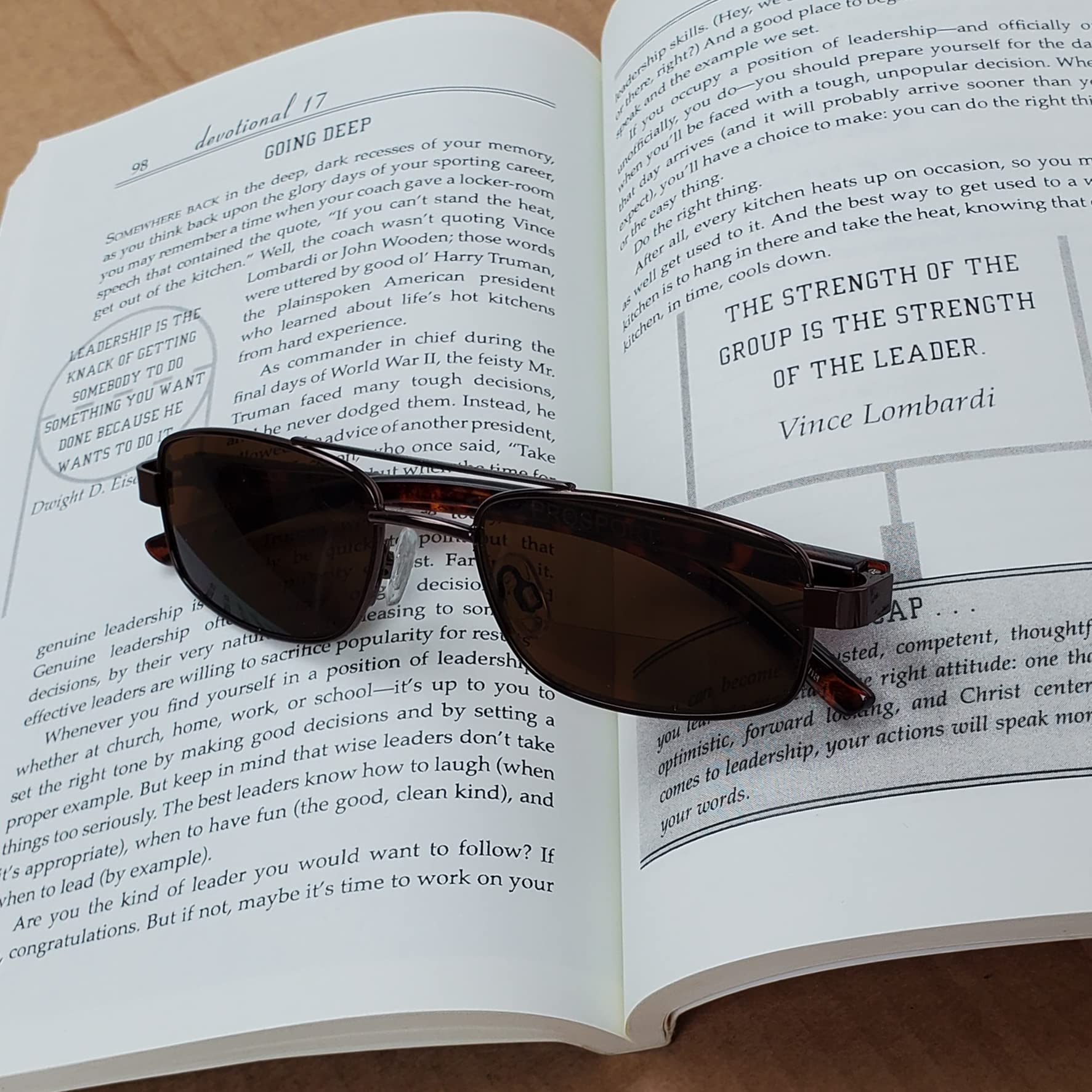 Snapklik.com : Square Aviator Bifocal Sunglass Reader +1.50 Hinged ...