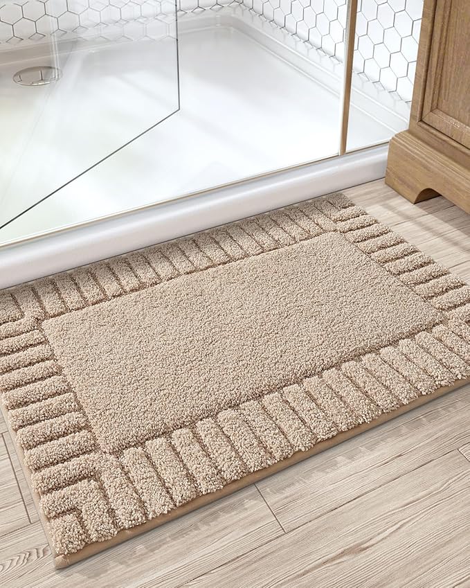 Amazon.com: LUMI Premium Bath Rug, Extra Soft and Absorbent Bathroom ...
