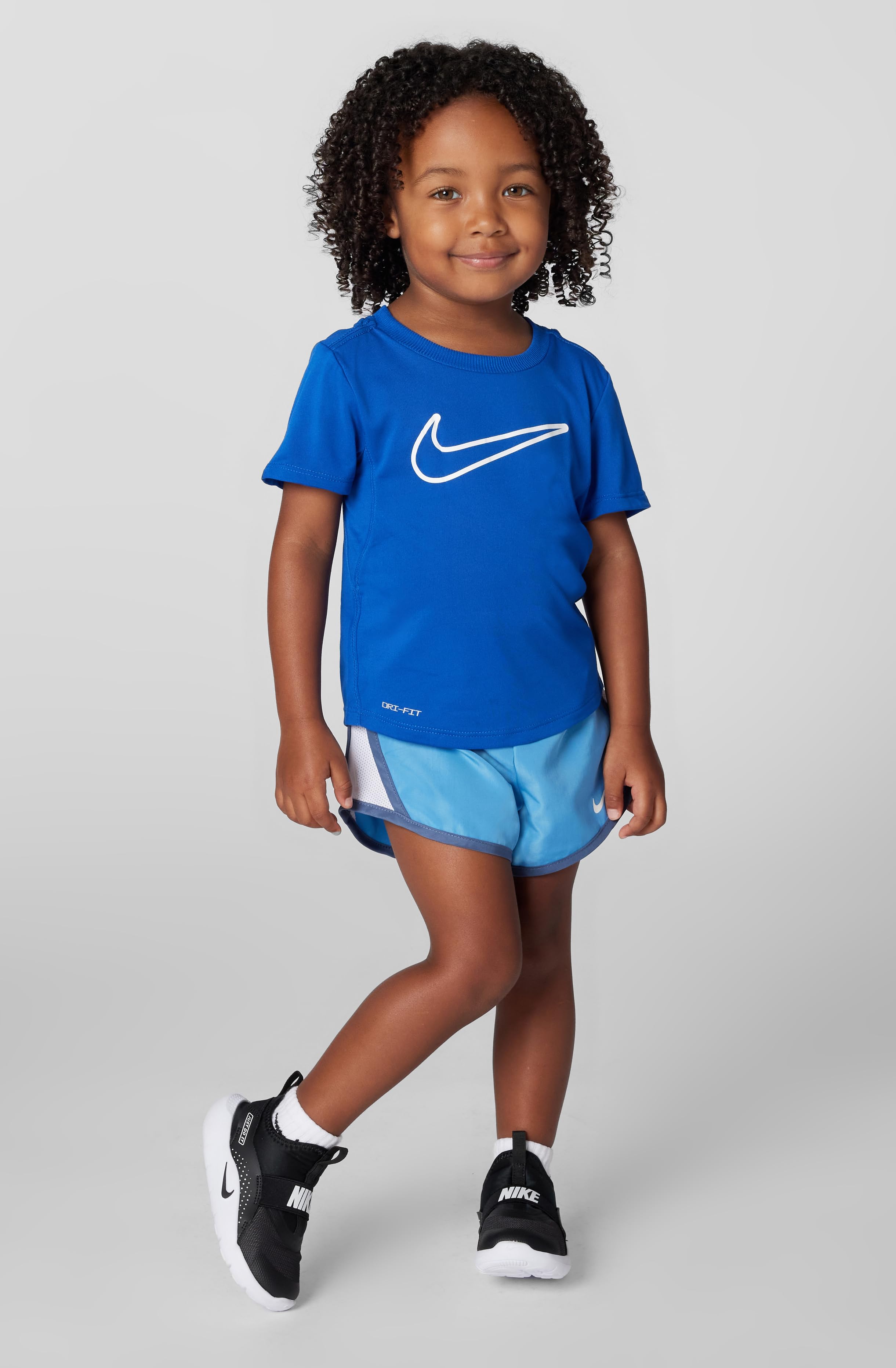 Amazon.com | Nike Baby/Toddler Flex Runner 4 Running Shoes, Black/Black ...