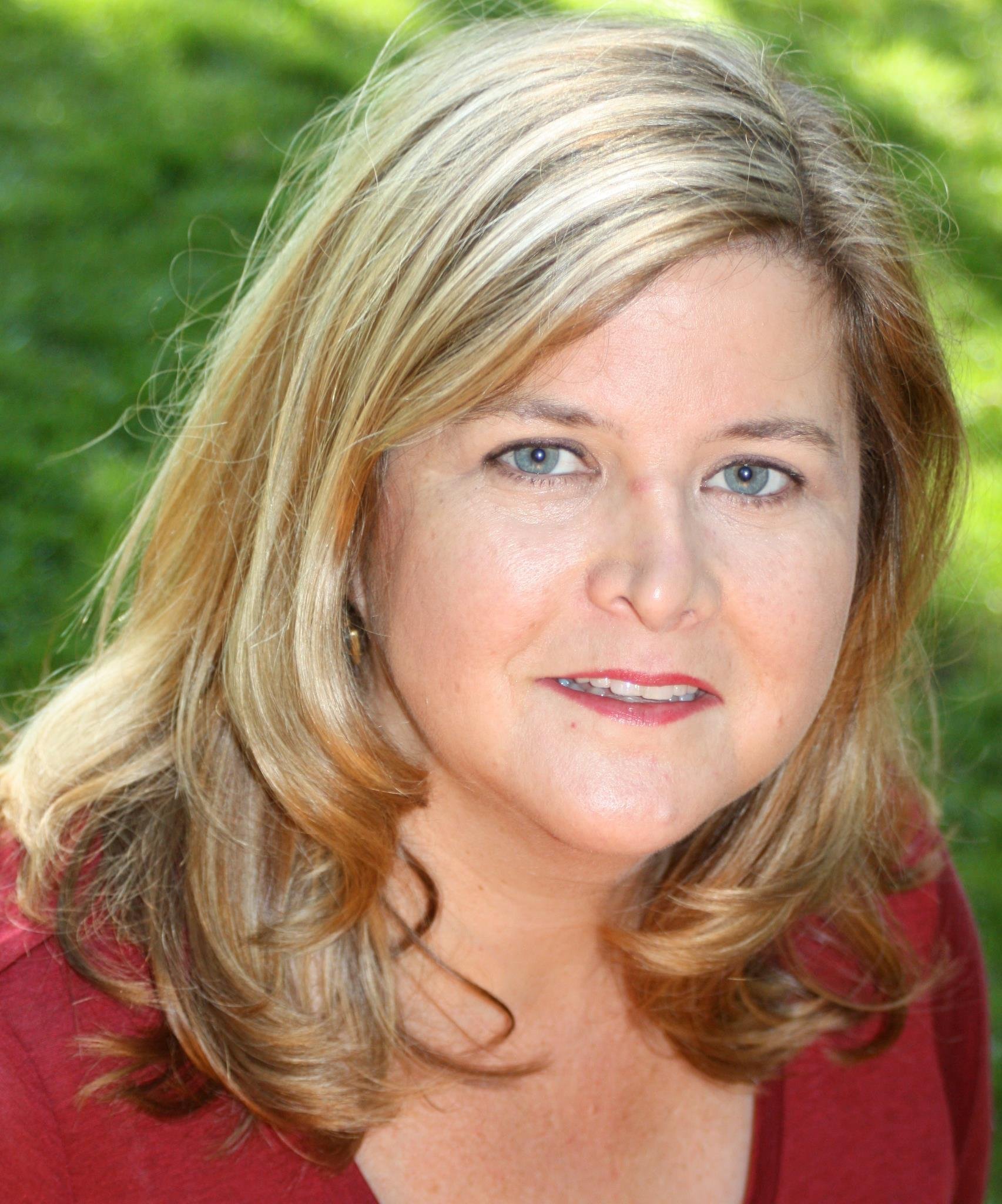 Amazon.com.au: Deborah Lacy: books, biography, latest update