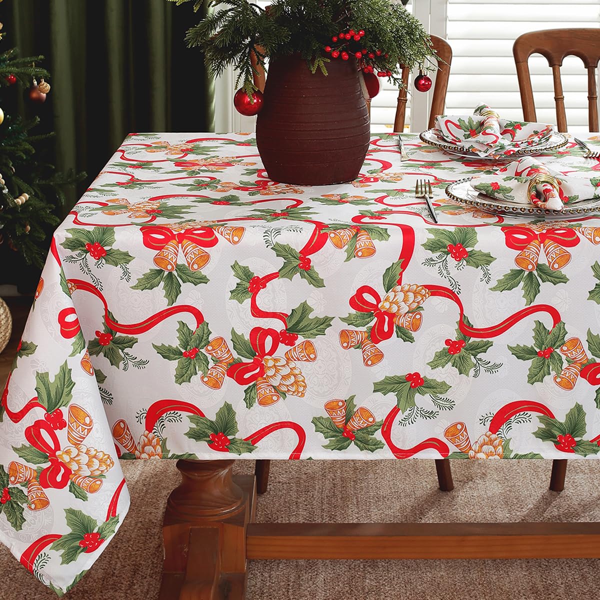 Amazon.com: SASTYBALE Christmas Tablecloths Rectangular, Jacquard Table ...