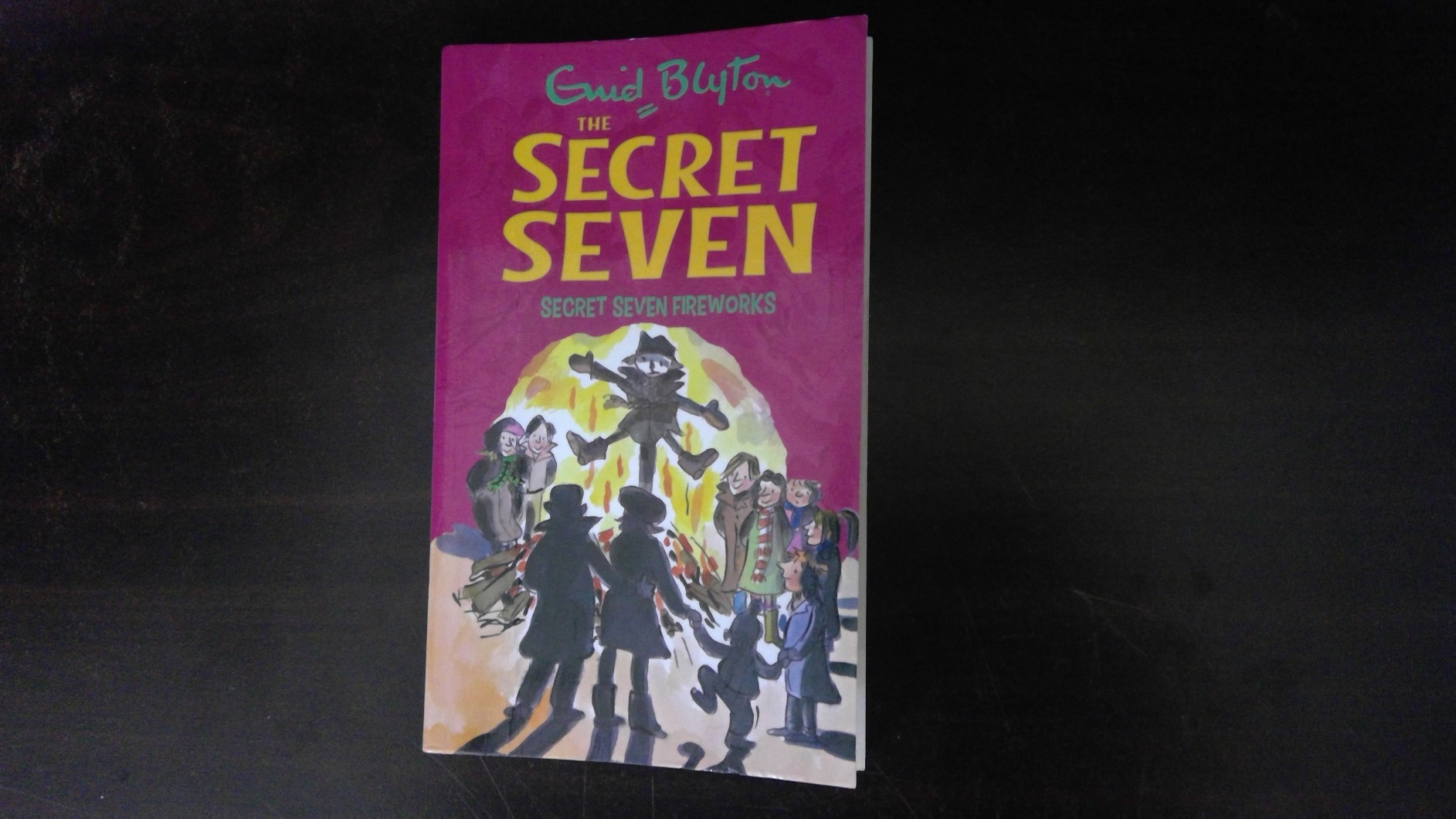 Secret Seven Fireworks: Book 11 eBook : Blyton, Enid: Amazon.in: Books