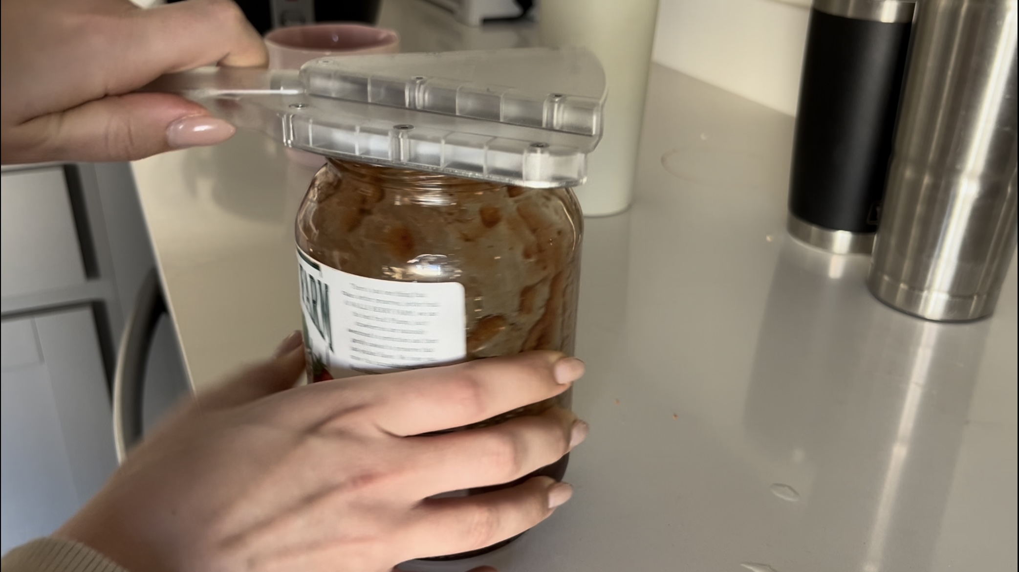 Watch Key Features Demo of the Jar Opener on Amazon Live