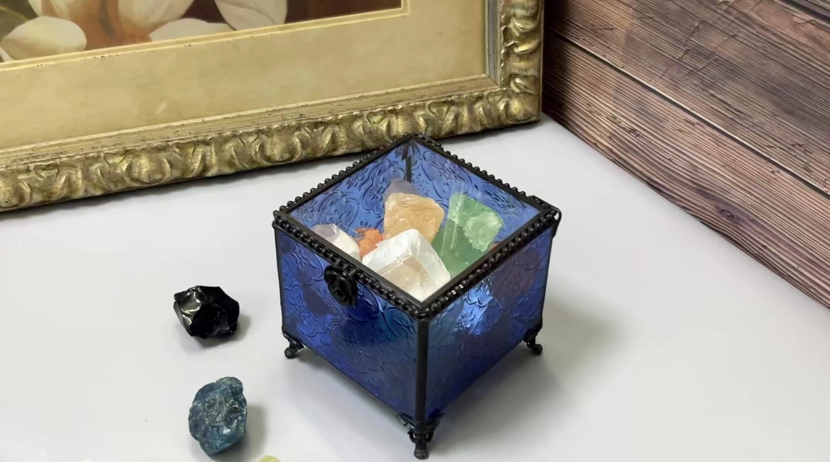 Watch Lucky stone glass storage box on Amazon Live
